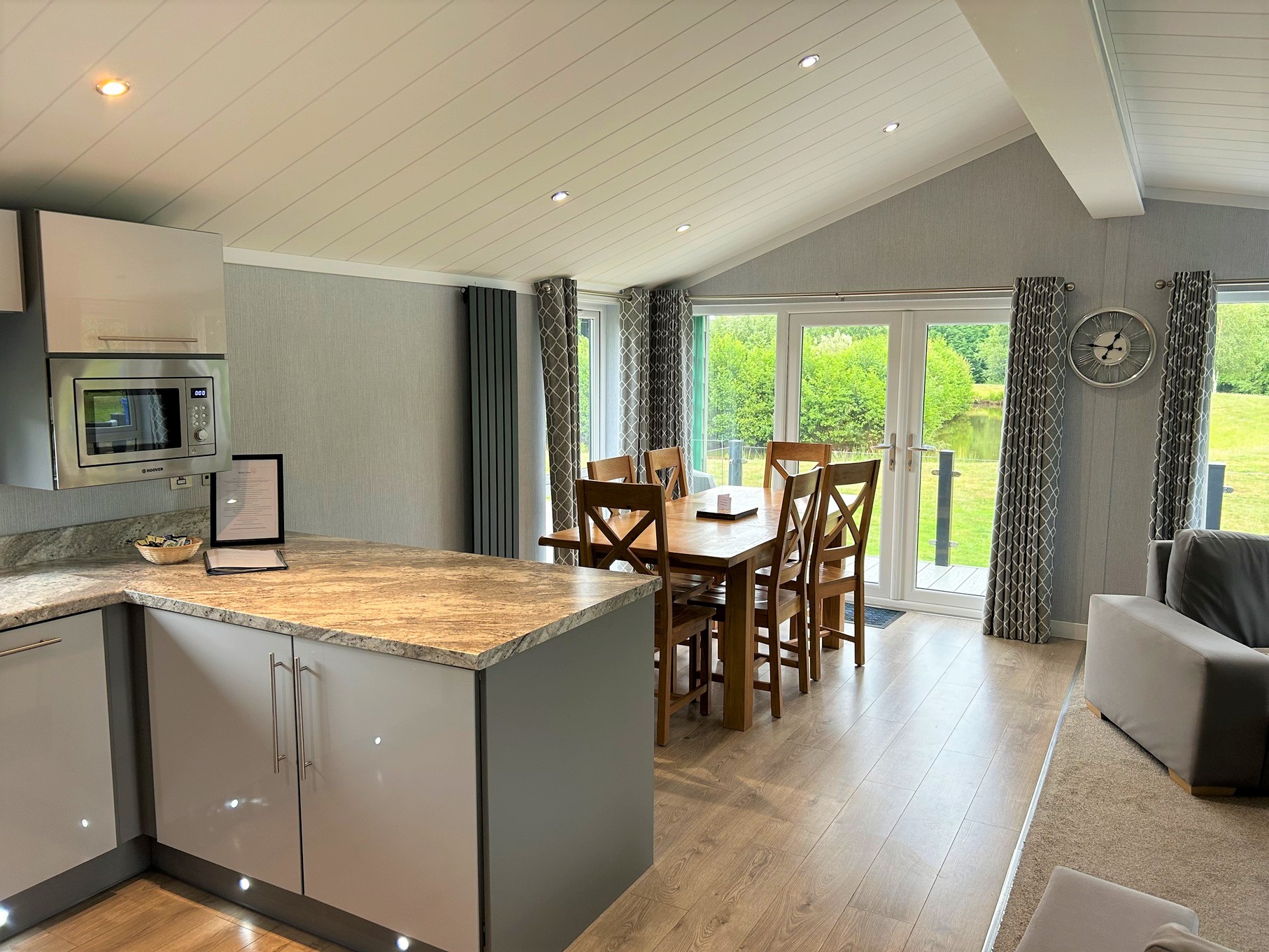Lodges to Buy - Wold View Country Park